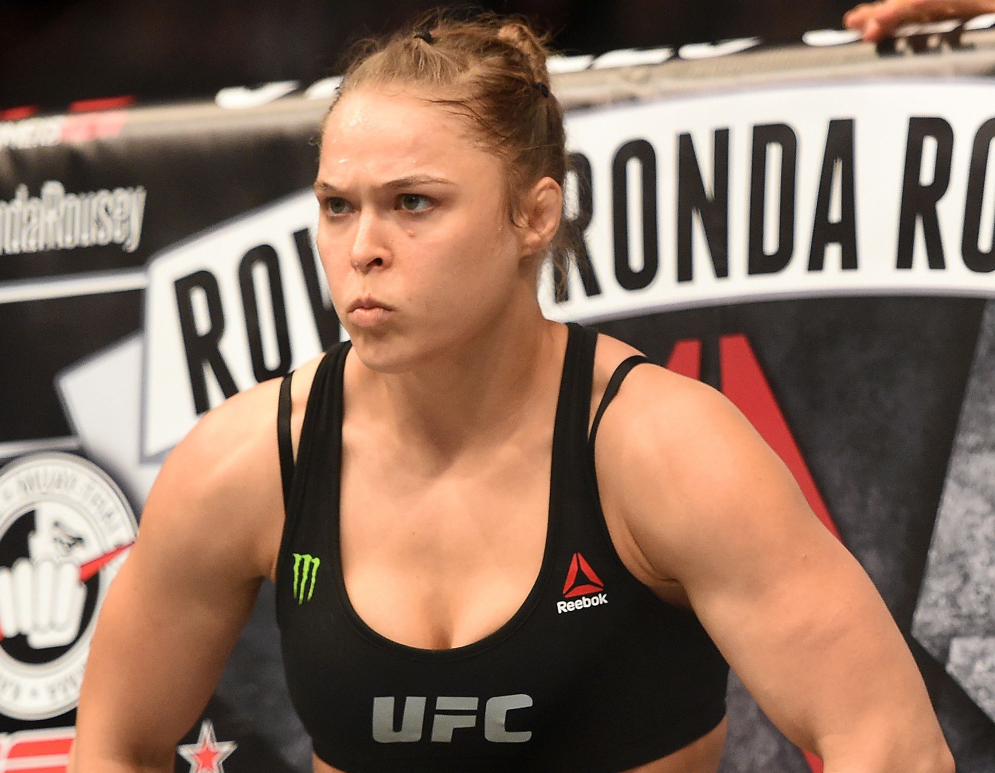 UFC 207: Nunes - Rousey na żywo. Transmisja TV, live stream online ...