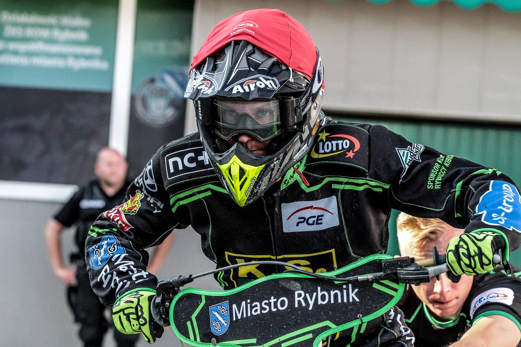 Fredrik Lindgren otwarty na oferty i spokojny o powrót na tor po ...