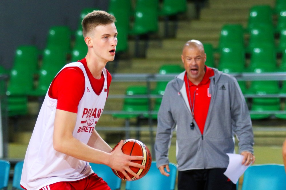 Aleksander Balcerowski zadebiutował w ACB. Kolejny krok do wielkiej ...