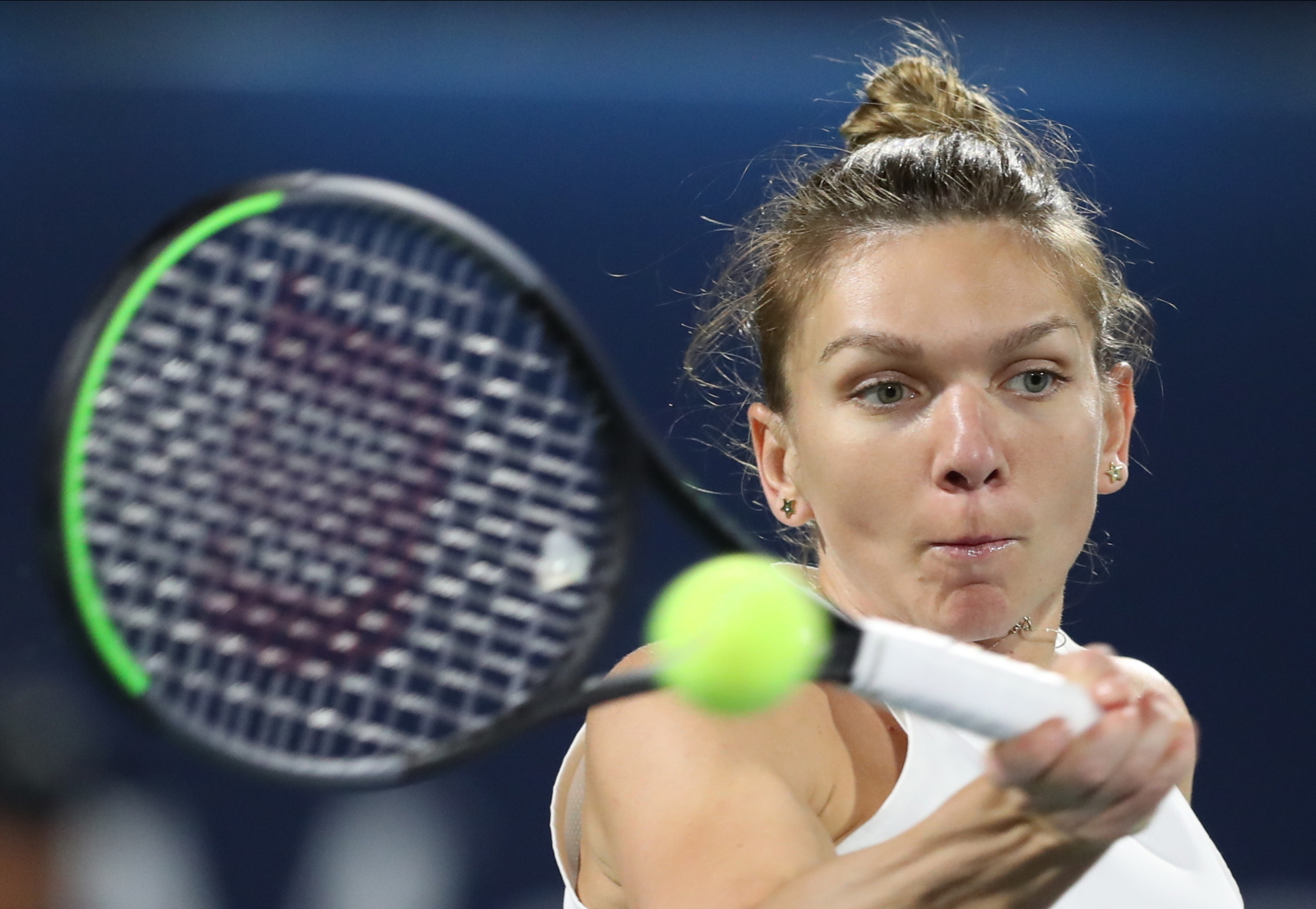 Koronawirus. Tenis. Simona Halep kupiła sprzęt dla dwóch rumuńskich ...