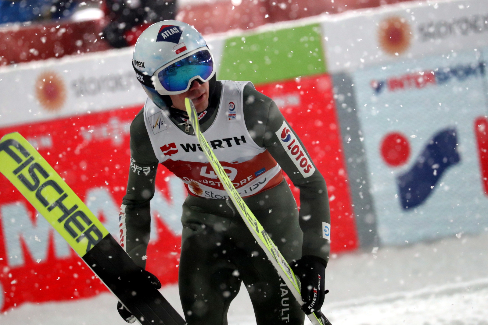 Oberstdorf 2021. Ekspert krytycznie o formie Kamila Stocha. "Widać, że ...