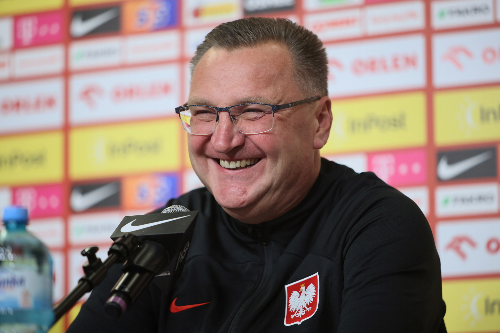 Czesław Michniewicz nie ustaje w obserwacjach. "Na tyłach wroga ...