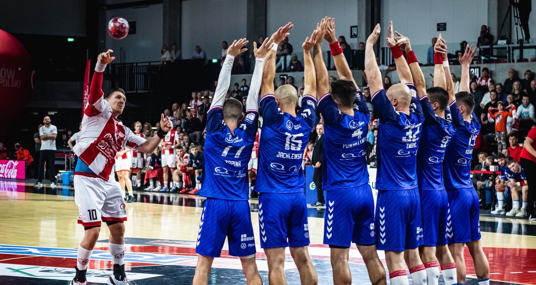 Torus Wybrzeże wypuściło zwycięstwo w ostatnich sekundach. "Podaliśmy ...