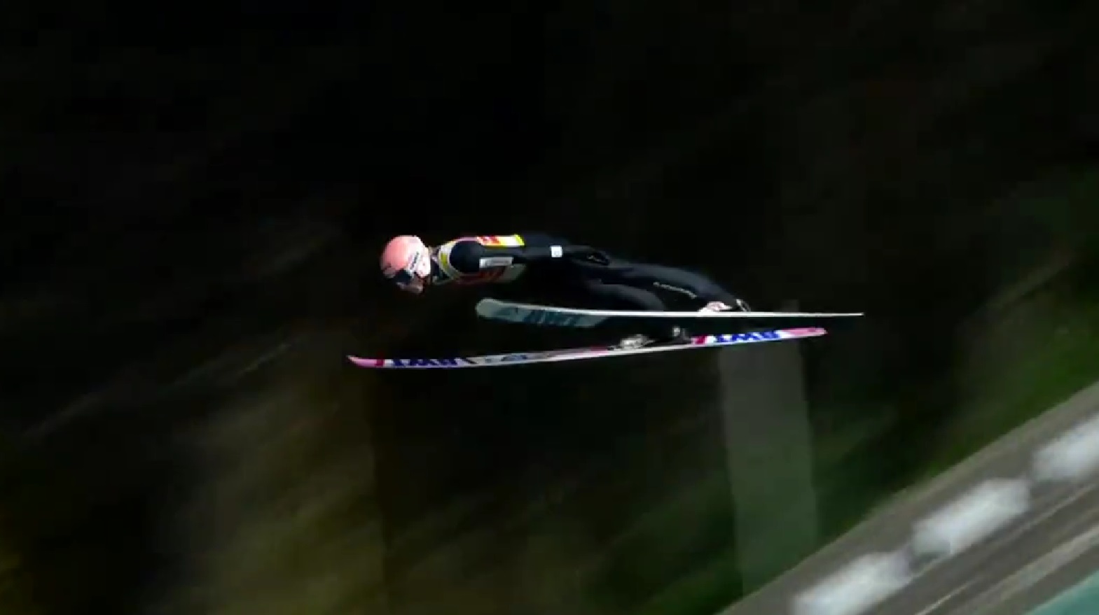 Zobacz znakomity skok Dawida Kubackiego [WIDEO] - Sport WP SportoweFakty